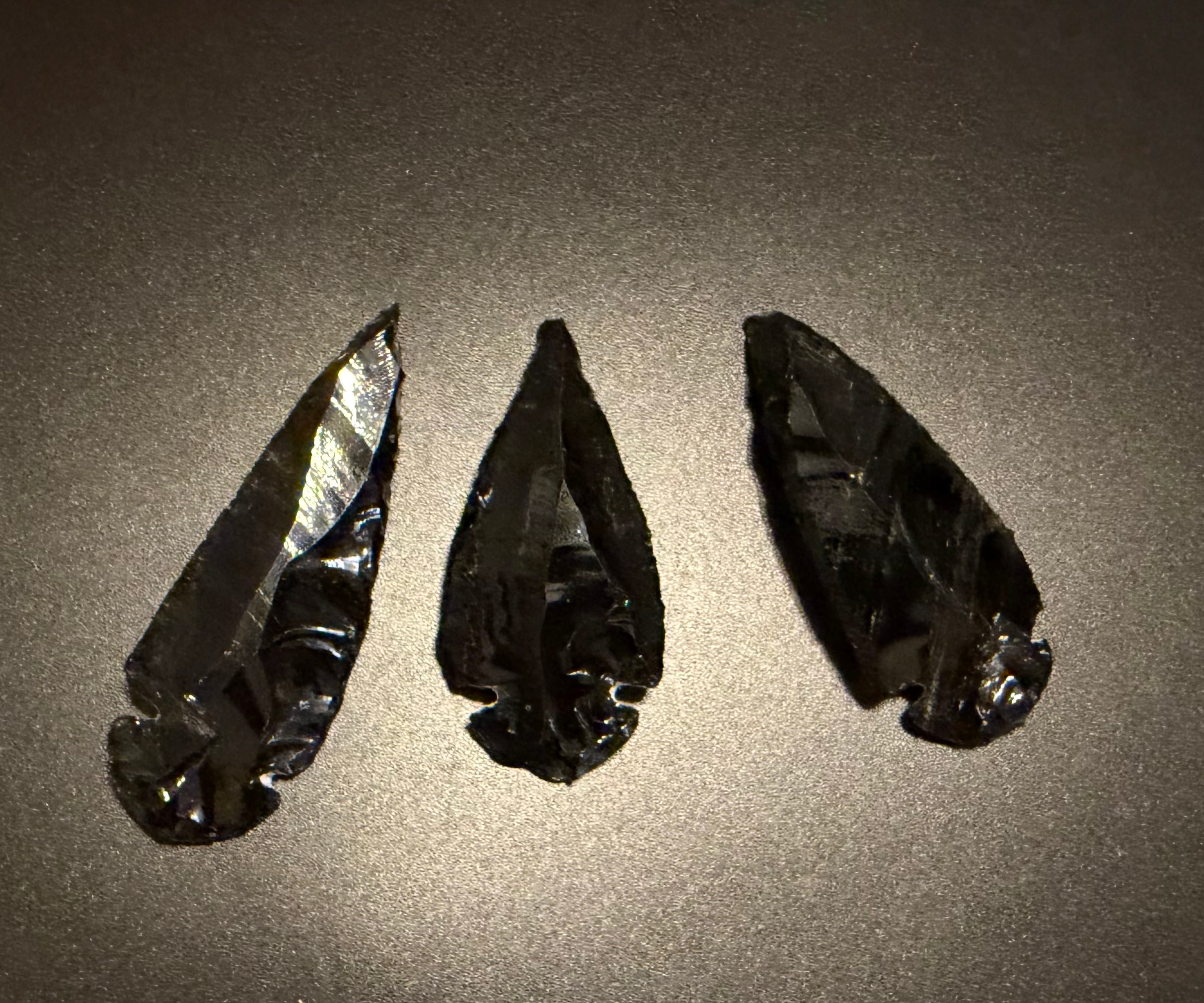 Obsidian Arrowhead – Sticks Stones and Witches Bones
